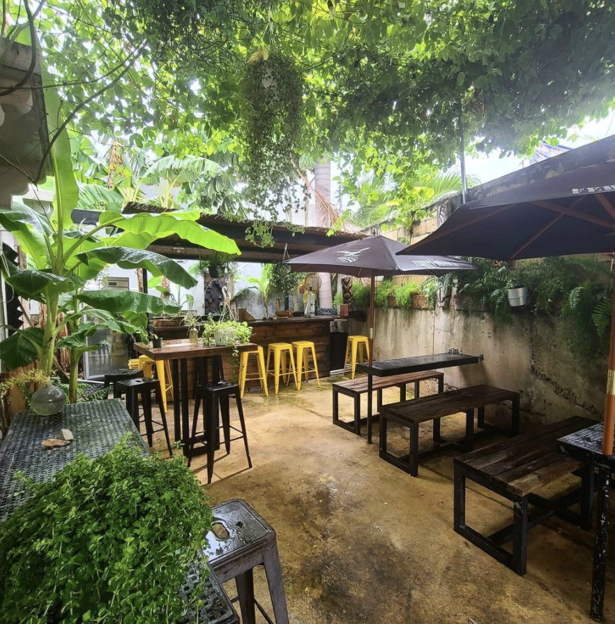 Restaurant Spotlight: Gylro - PlateaPR