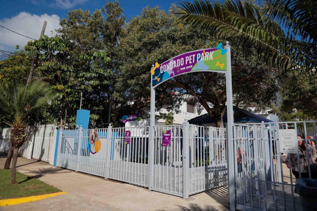Culmina renovación del Condado Pet Park. ¡Ya está abierto para toda la ...
